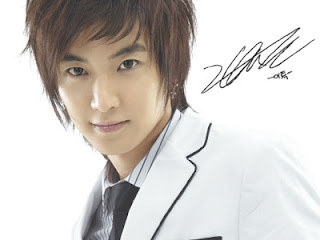 Korean Group Singer: Super Junior - About Lee Teuk